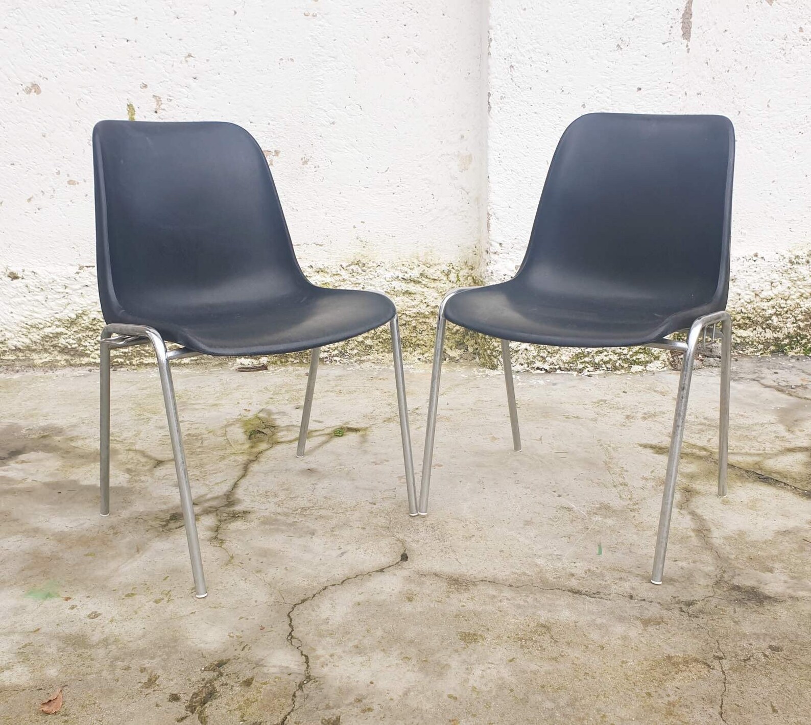 1 of 2 Vintage Black Plastic Chair / Patio Chair / Retro - Etsy