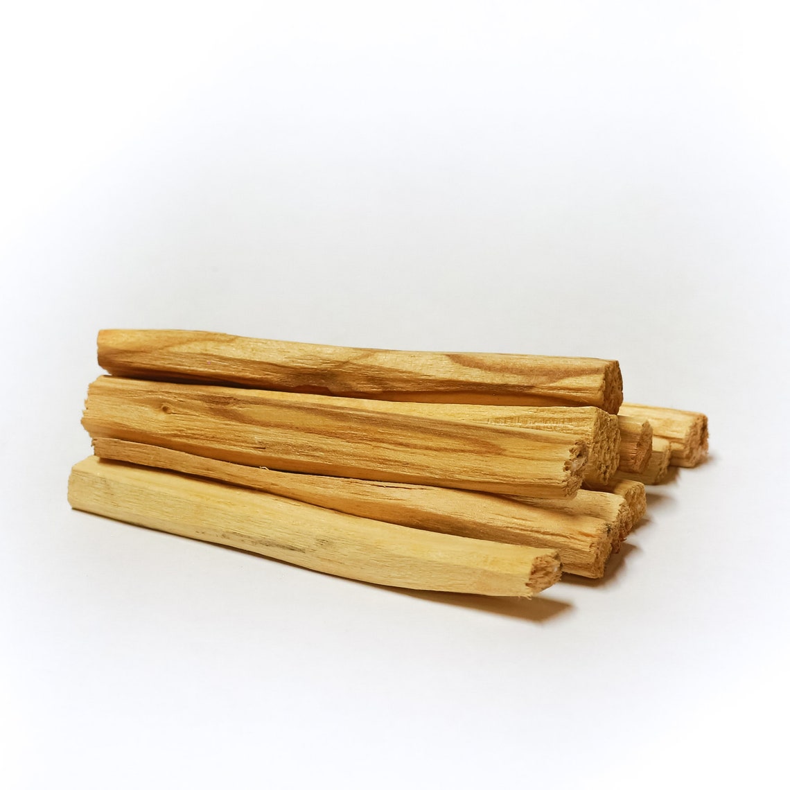 Palo Santo Manchando Palos de Perú Cosechados De Manera | Etsy