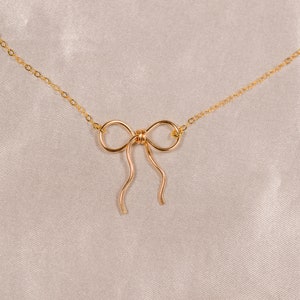 Bow Necklace |bow Necklace, Bow Statement Necklace, Bow Jewelry, Wire ...