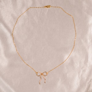 Bow Necklace |bow Necklace, Bow Statement Necklace, Bow Jewelry, Wire ...