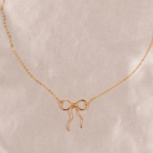 Bow Necklace |bow Necklace, Bow Statement Necklace, Bow Jewelry, Wire ...