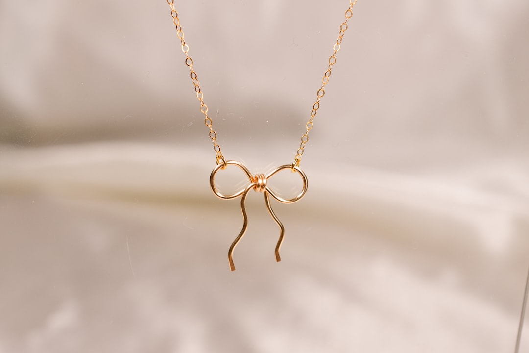 Bow Necklace |bow Necklace, Bow Statement Necklace, Bow Jewelry, Wire ...