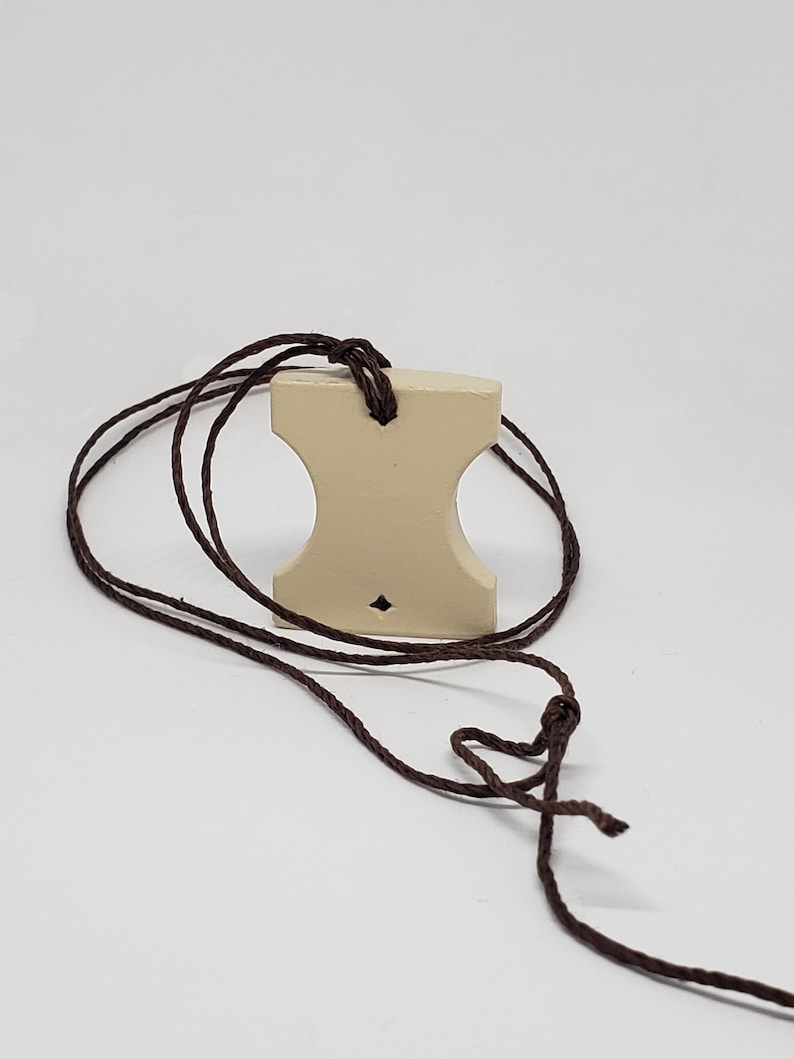 Japor Snippet padme Necklace - Etsy