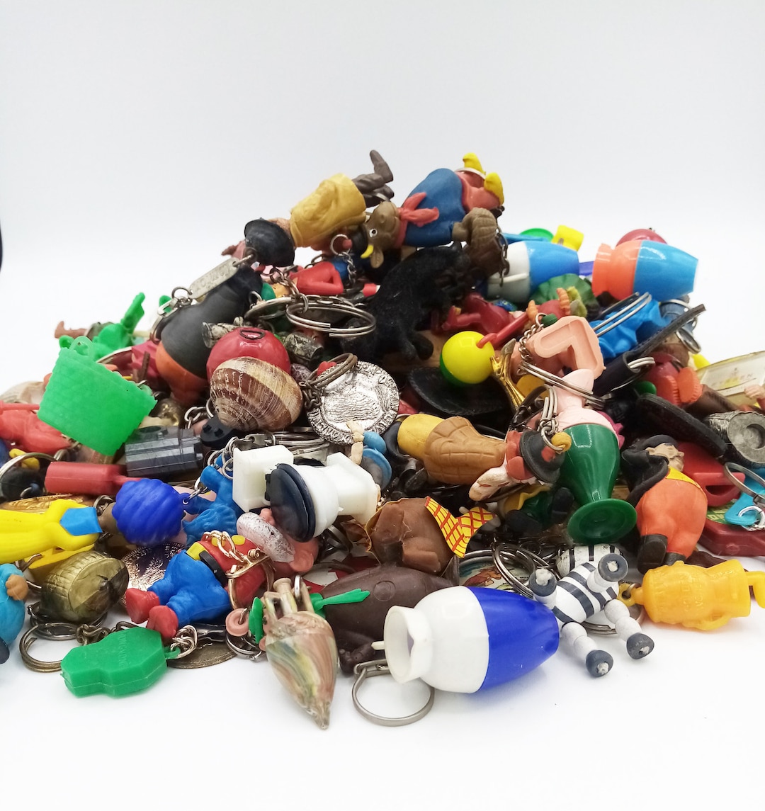 From 1960s Random Keychains, Keychains Lots, Vintage Keyrings, Vintage ...