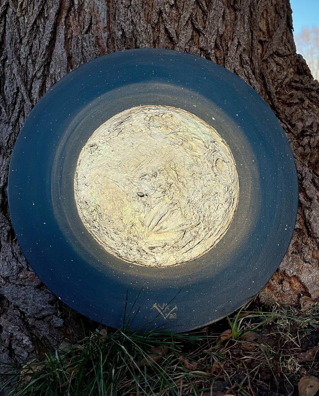 Original Mixed Media Art /full Moon Magic /round Canvas / Minimalist - Etsy
