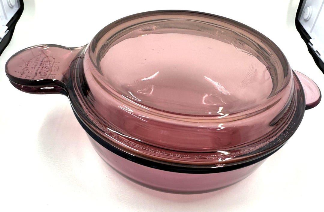 Vtg Pyrex Vision Corning Ware 4 Cup Cranberry Glass Grab-it Dish V-240 ...