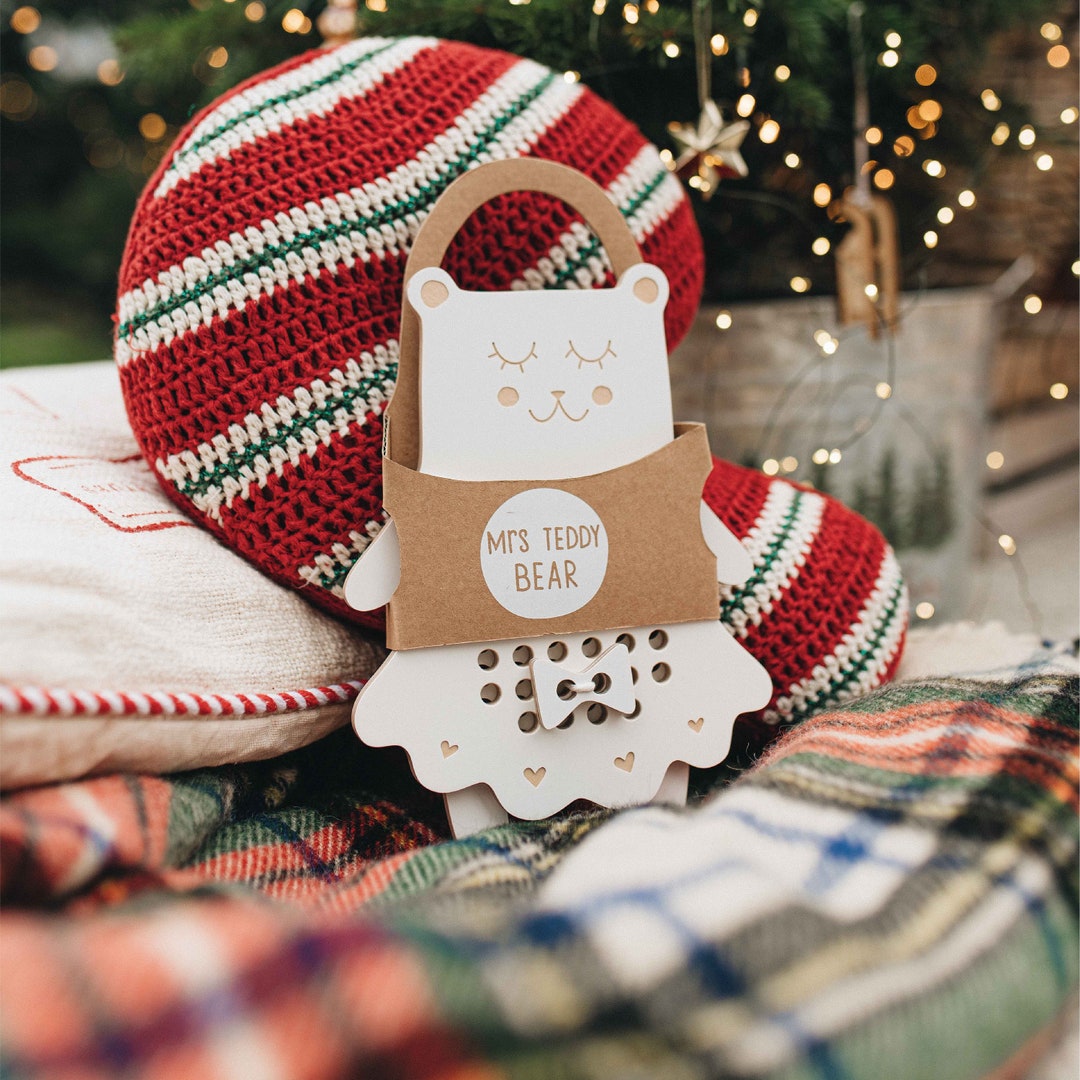 Mrs. Teddy Bear Threading Board Wooden Toy, Montessori Toy, Lacing Toy ...