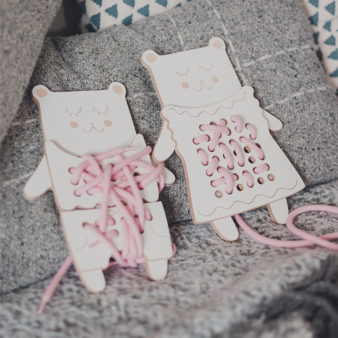 Mrs. Teddy Bear- Threading Board Wooden Toy, Montessori Toy, Lacing Toy ...