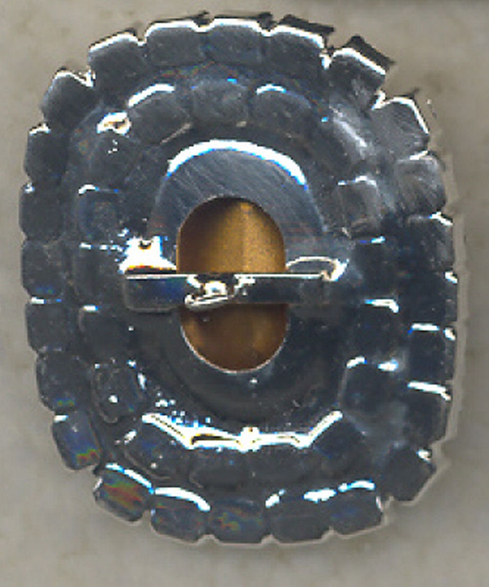 Gorgeous Medium Pronged Modified Rectangle Rhinestone Button R4 Button ...