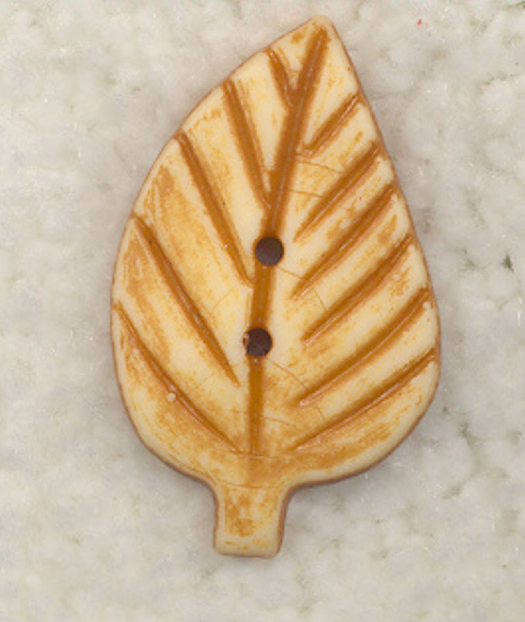 Lovely Plastic Realistic LEAF Button, B265, 2-hole Sew Through, Button ...