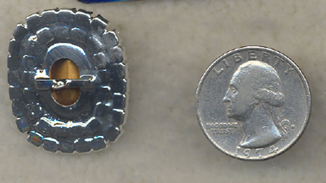 Gorgeous Medium Pronged Modified Rectangle Rhinestone Button R4 Button ...