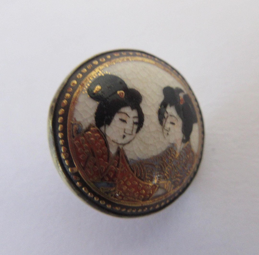 Beautiful 19 Century Japanese Satsuma Porcelain Button That is Inset in ...