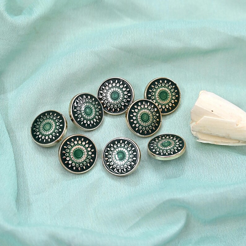 Indian Gold & Green Shank Buttons Set of 8, 17mm Decorative Buttons ...