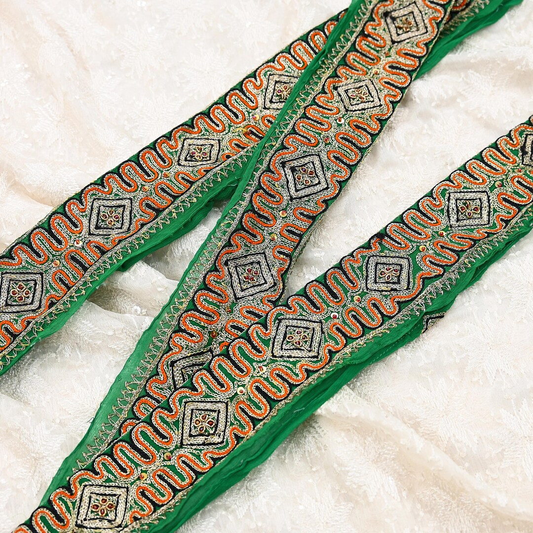 Indian Vintage Green Sari Border Hand Embroidered Ari Work 1yd Craft ...