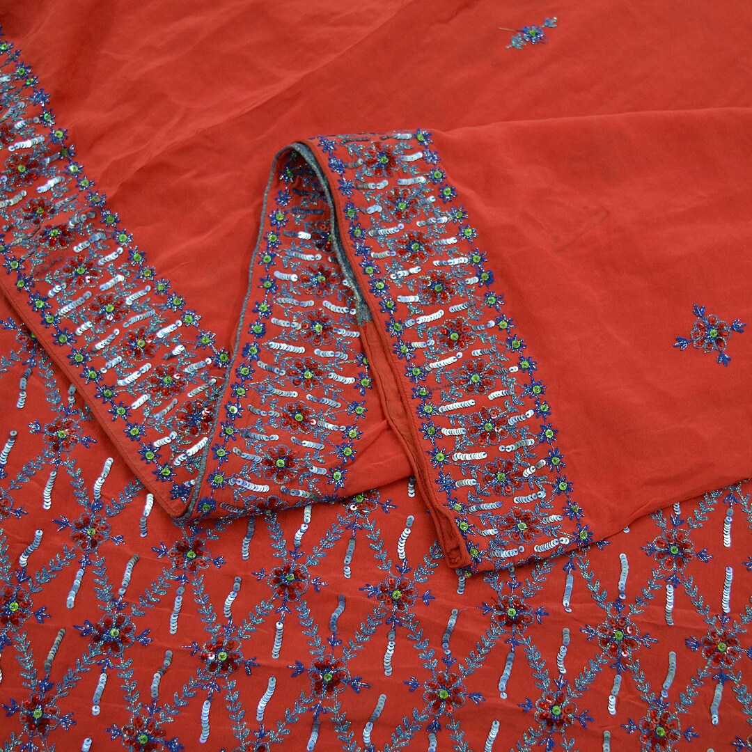 Indian Vintage Heavy Sari Red Saree Pure Crepe Silk Hand Embroidered ...