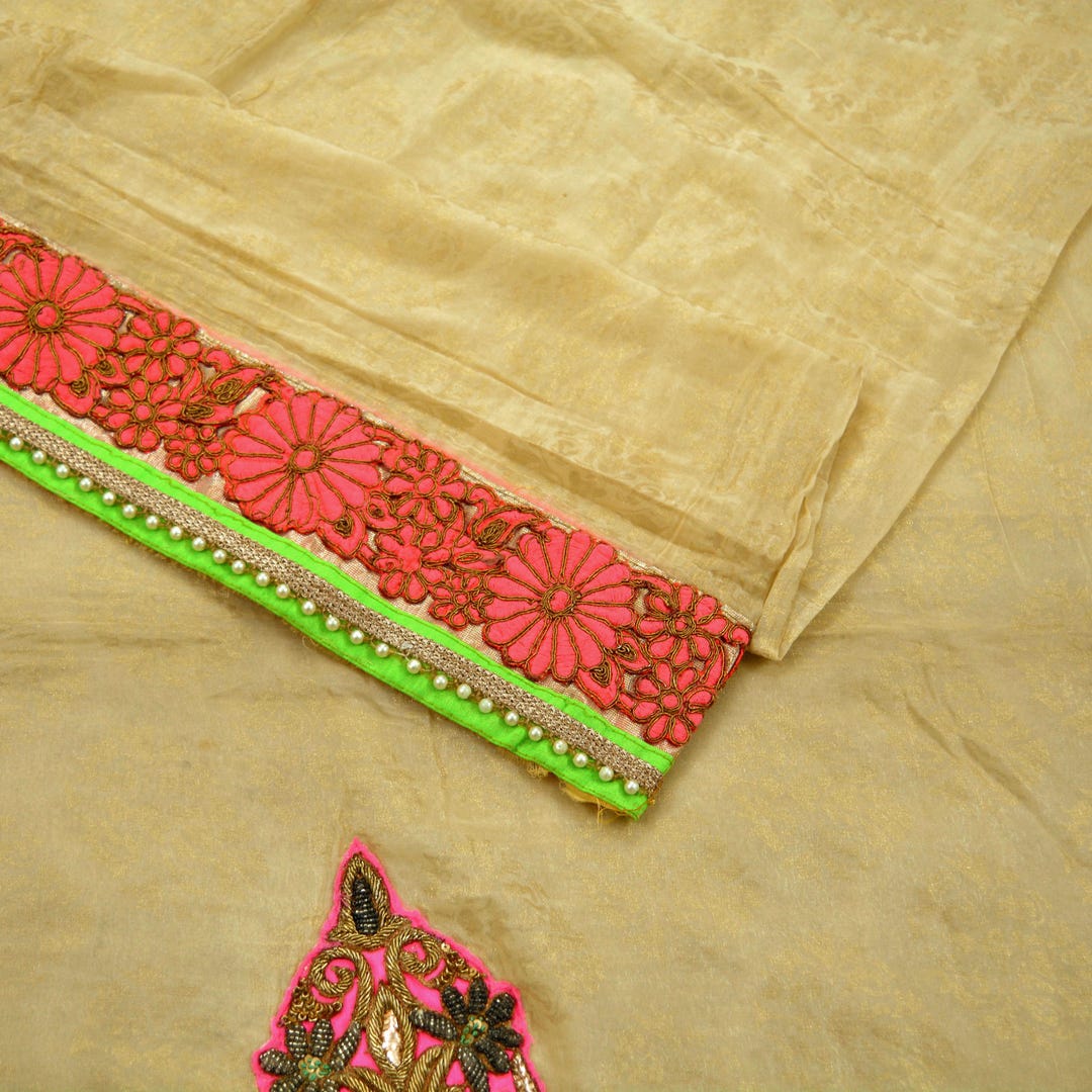 Indian Vintage Heavy Sari Beige Hand Embroidered Sarees Blend Georgette ...