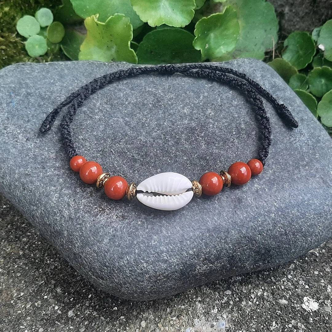 Magnificent Cauri sacred Shell Ankle Bracelet in Red Jasper From Brazil ...