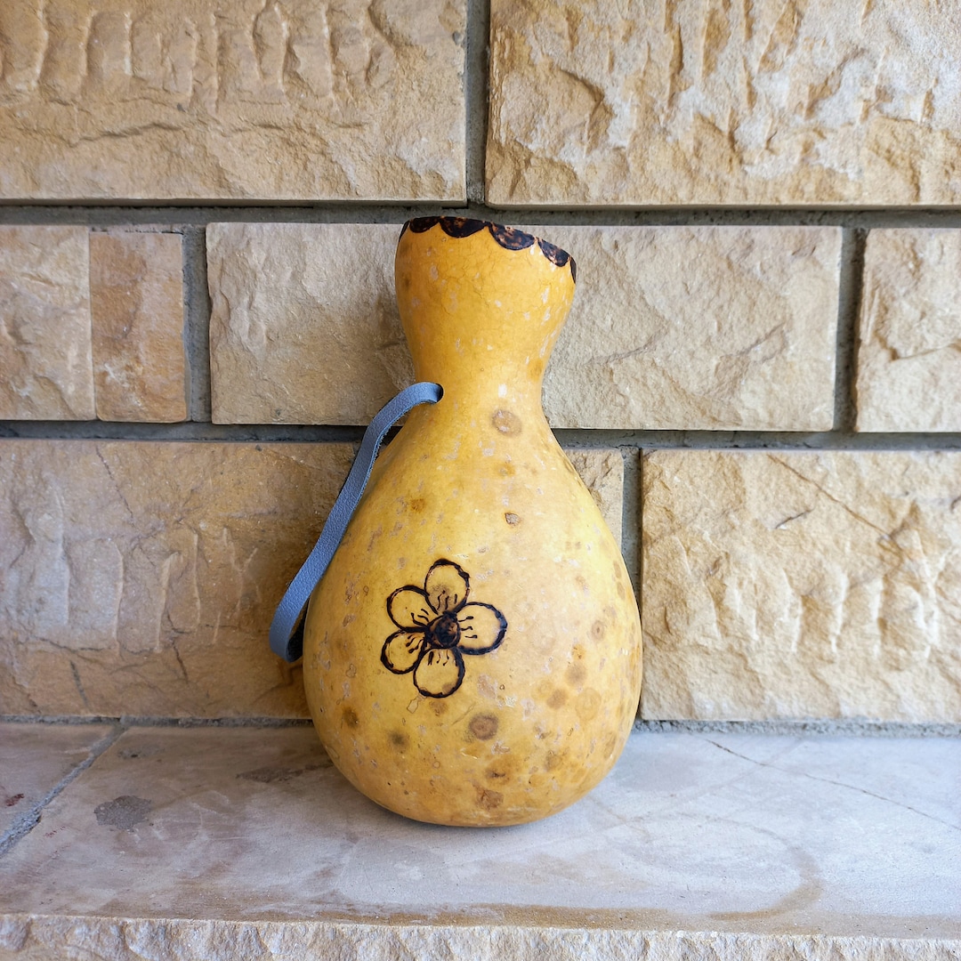 Hawaiian Hula Ipu Gourd, Traditional Hawaiian Ipu Percussion, Rhythm ...