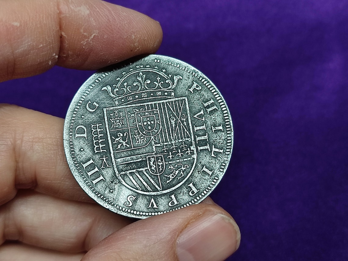 Moneda de 8 reales doblón español tesoros Spanish doubloon - Etsy España