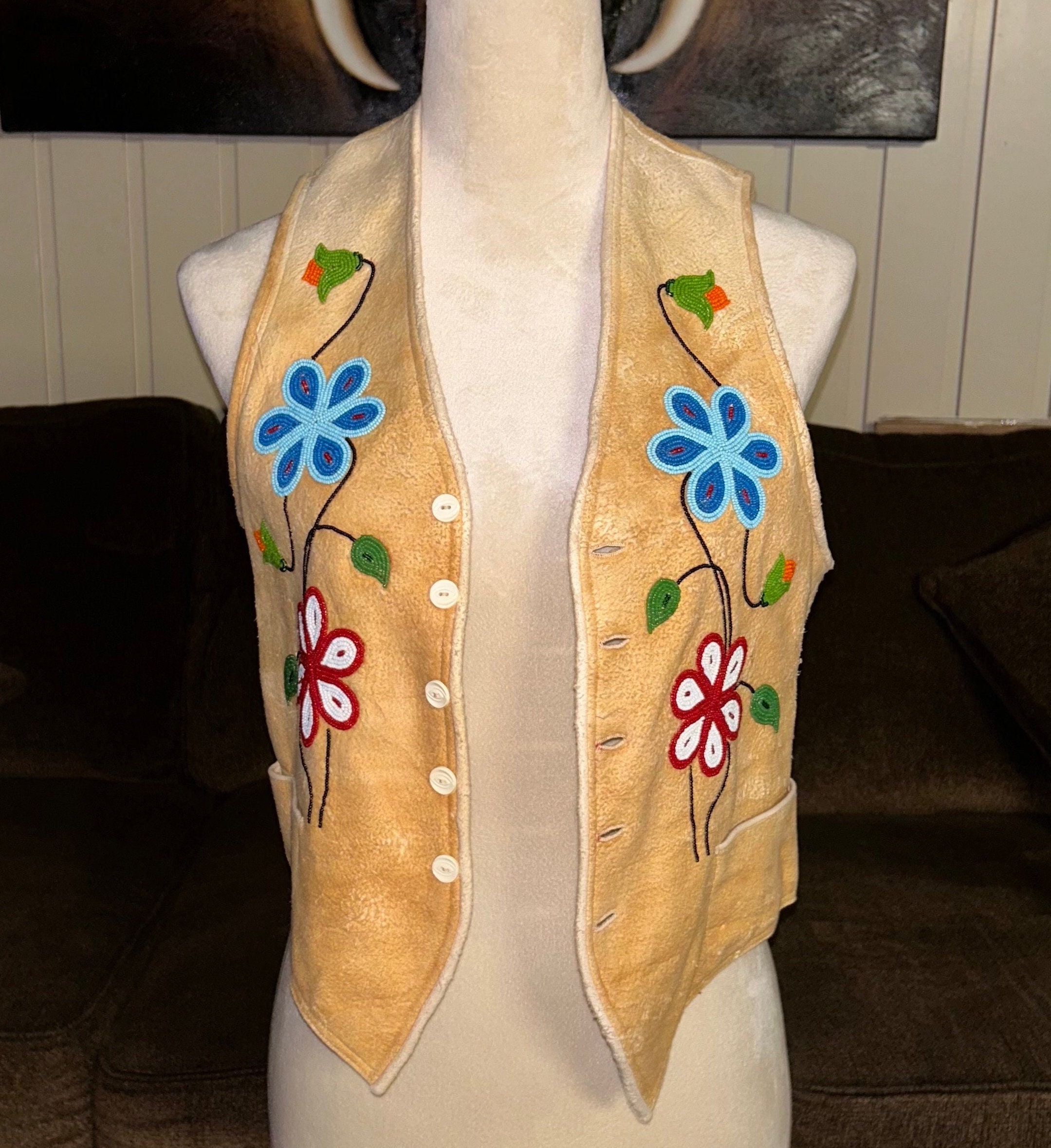 1900s Beaded Native American Sioux Indian Vest Deer Skin Floral Beaded ...