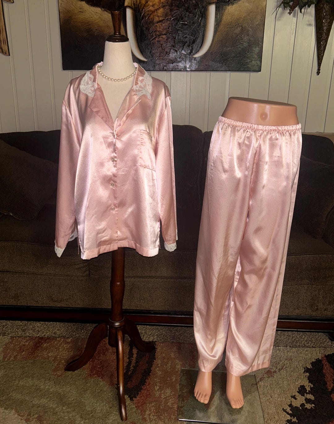 Oscar De La Renta • Pink Label • X-large • Pink • Satin • White Lace ...