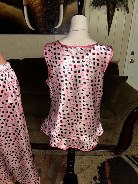 Robert Louis • Pink/Black • Block Print • Large • Sat… - Gem