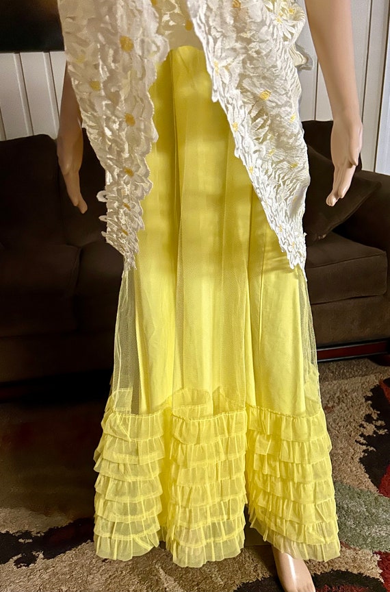 Nadia • Vintage • 1960s •yellow White Formal Dress … Gem