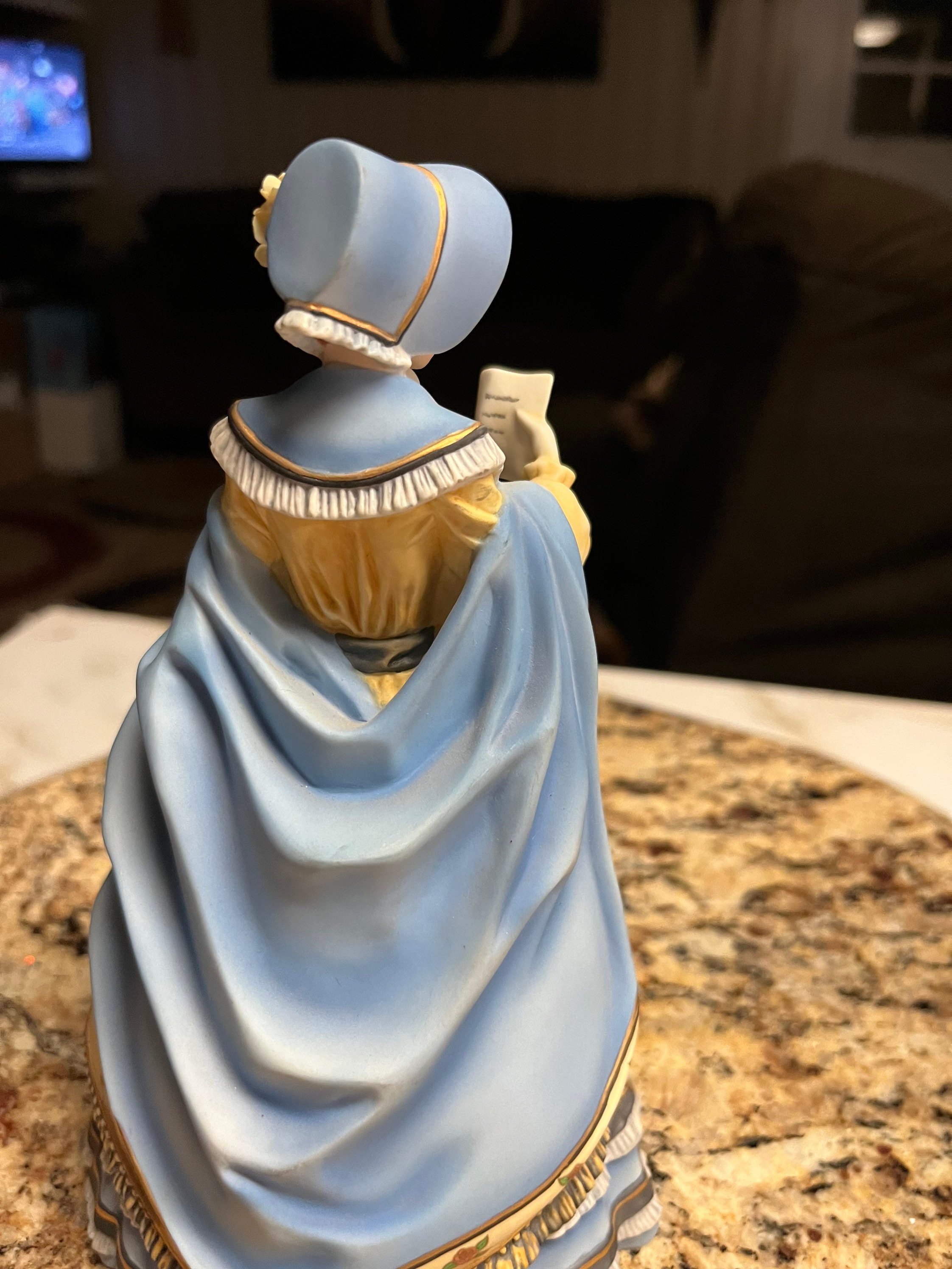 The Noble Collection Bella • Bisque Porcelain • Lady • Figurine • Blue ...