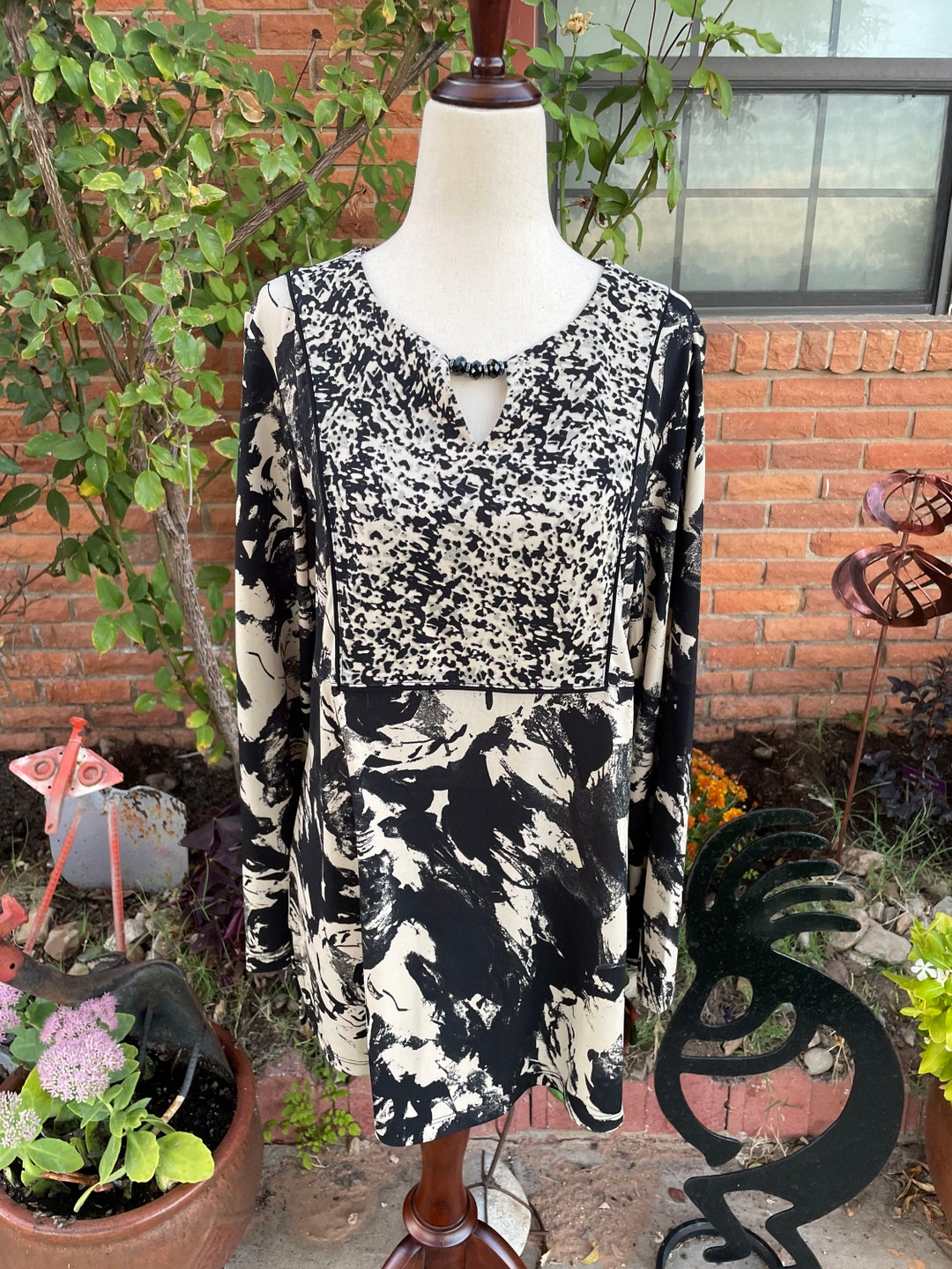 Susan Graver • Medium • Floral • Beaded • Black/beige • Blouse - Etsy