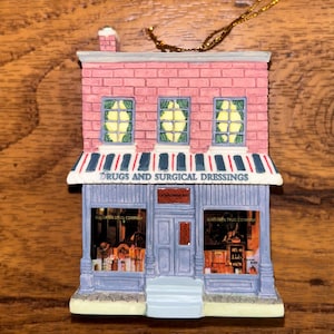 Hallmark • 2001 • the First Walgreens 100th Anniversary Christmas ...