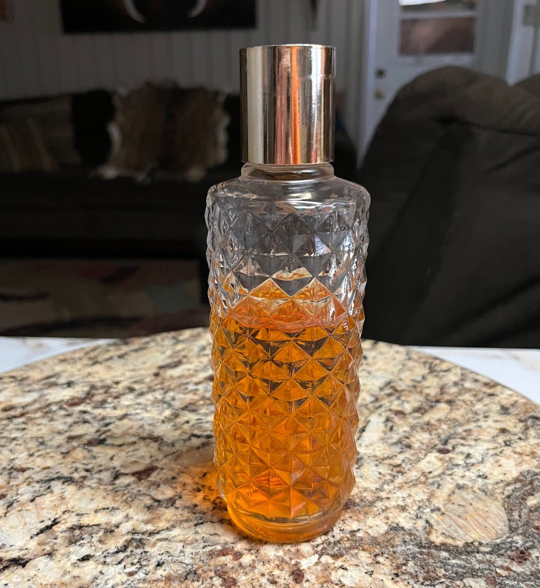 Revlon • Intimate • Vintage • 1970’s • Perfume • Splash • 8.0 Oz. (70% ...