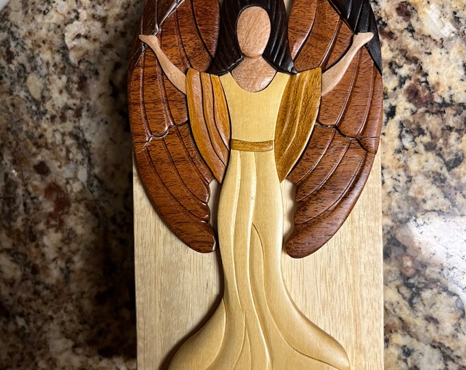 Carver Dan’s • Handcrafted • Hardwood• Storage • Happy Angel Box - Etsy