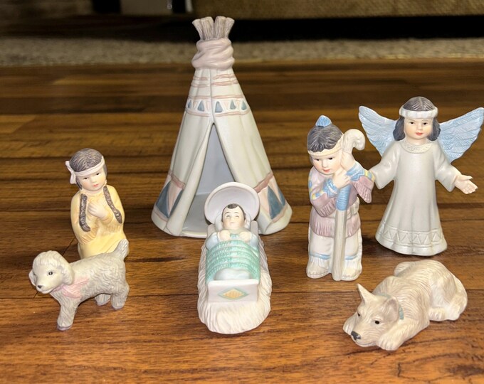 House of Lloyd • Christmas Around the World • 7 Pieces Native American ...