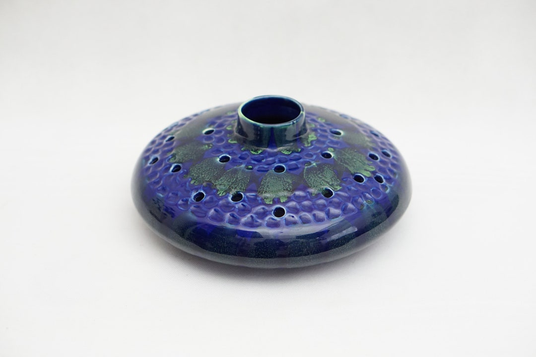 FLOWER VASE STAND With Holes Modern Scanidnvian Mid Century Ceramic ...