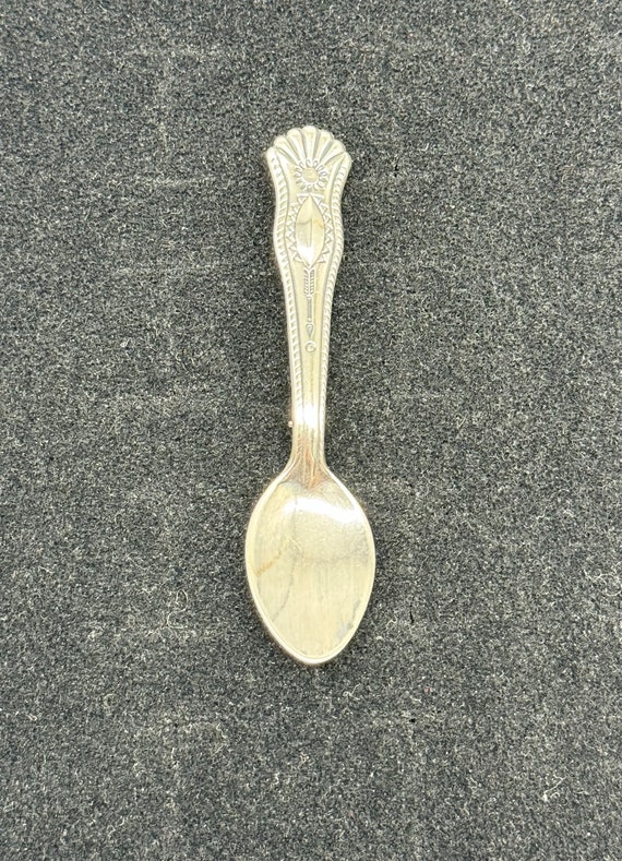 Vintage sterling silver spoon - Gem
