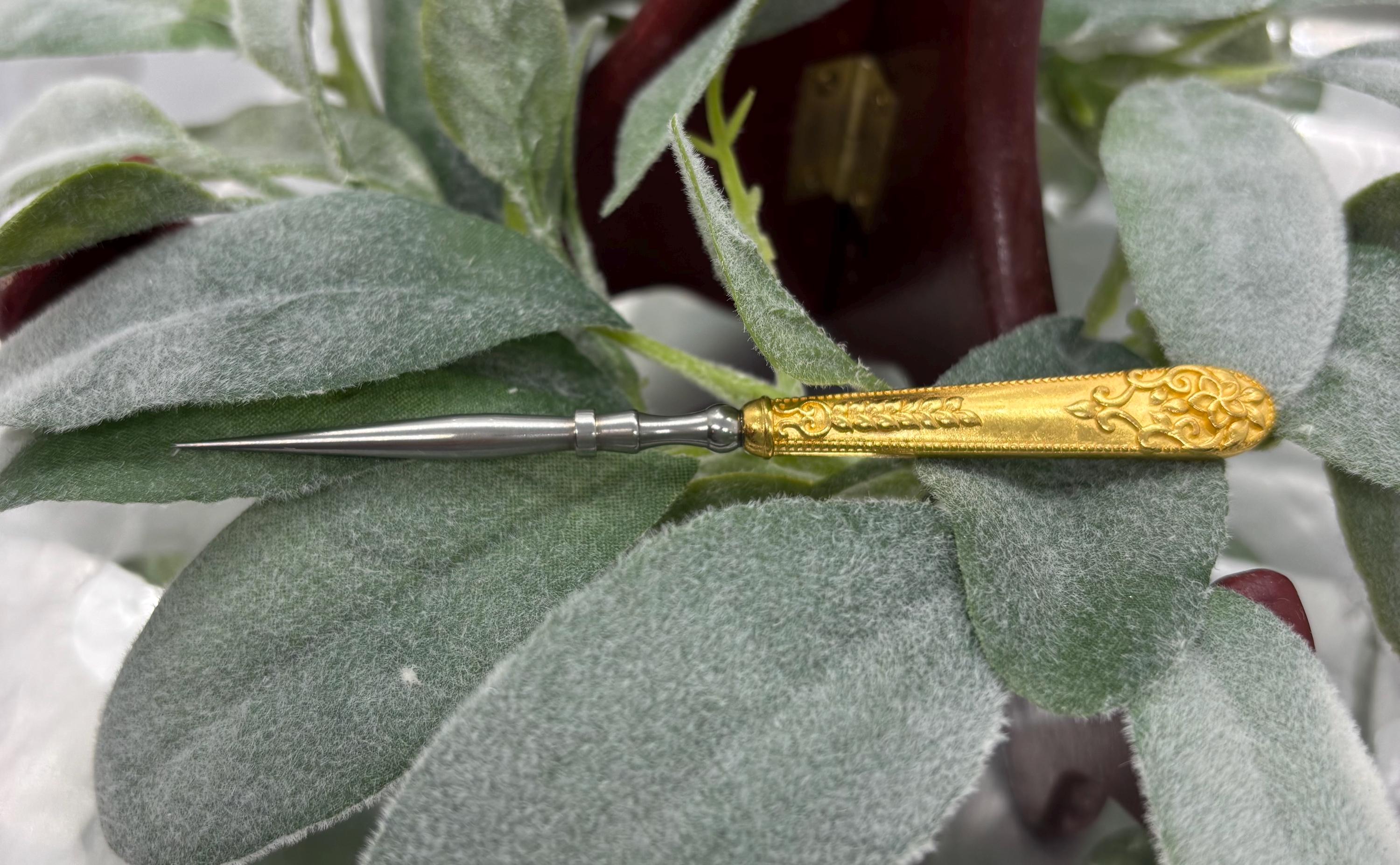 Vintage Style Pokey Tool - Etsy