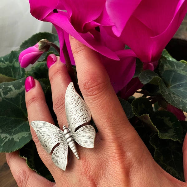 Butterfly Spring Ring - Etsy