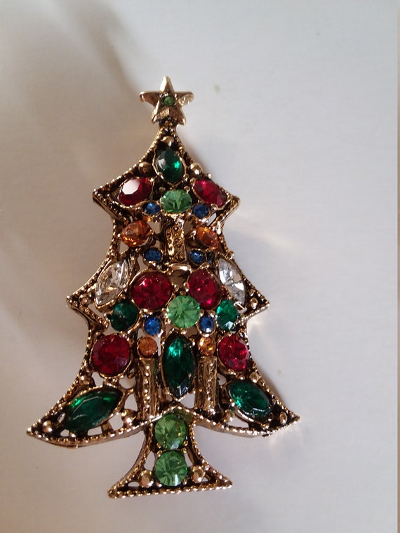 Christmas Tree Vintage Pin - Gem