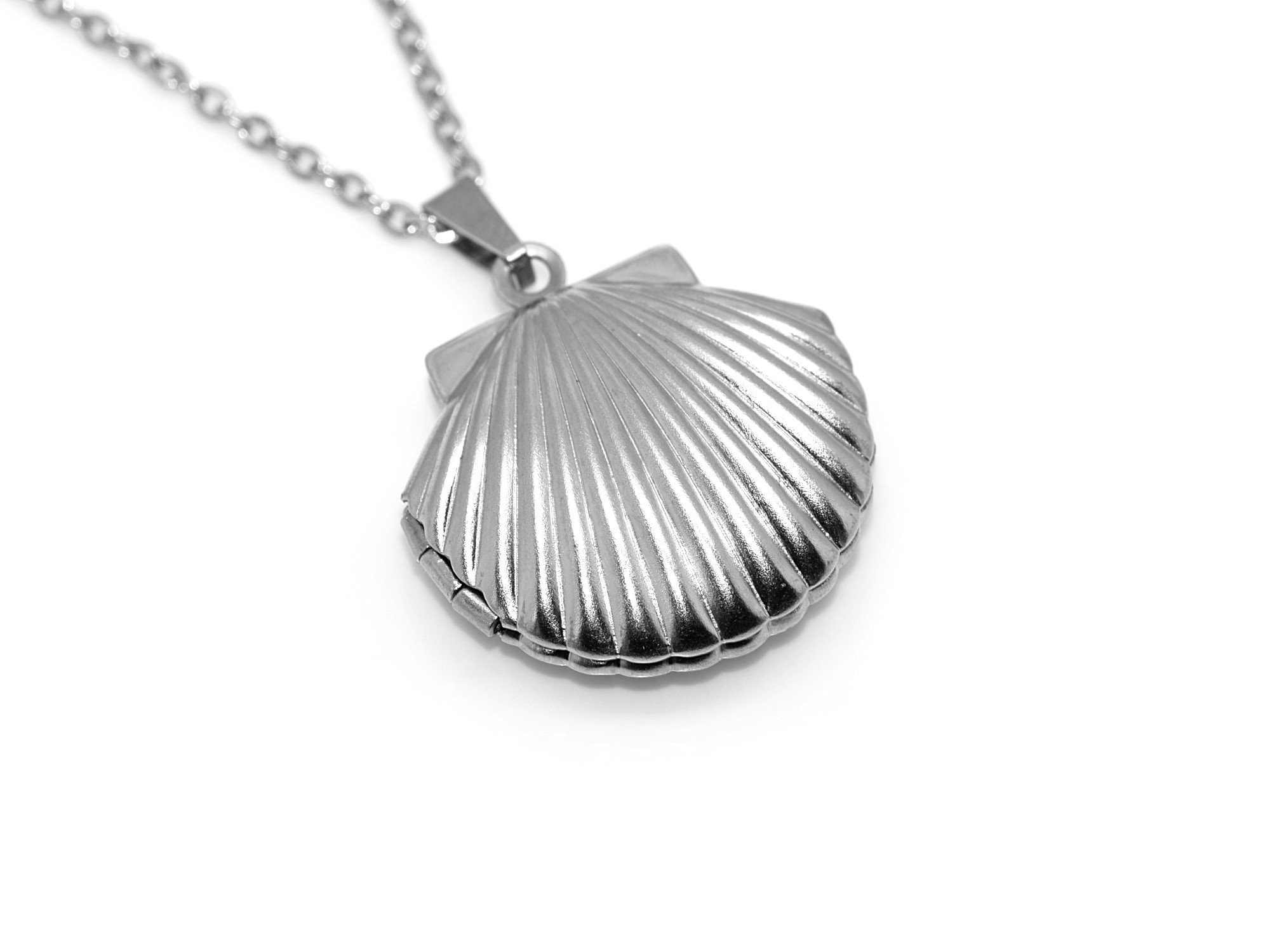 Scallop Locket Necklace in Stainless Steel Seashell Pendant - Etsy