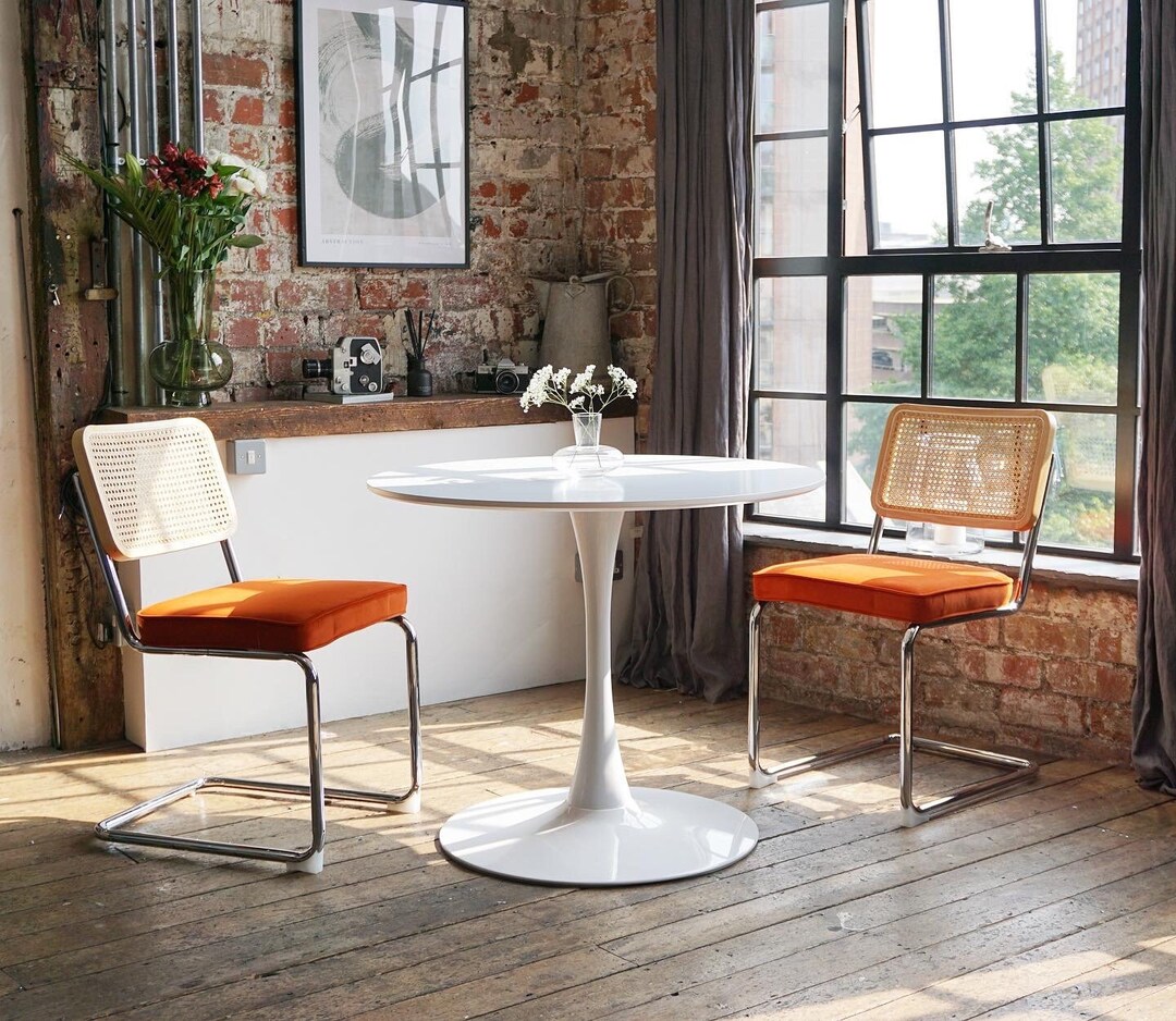 Bella White Round Dining Table With White Gloss Base and Stem With a ...