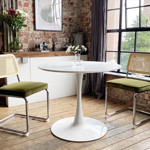 Bella White Round Dining Table With White Gloss Base and Stem With a ...
