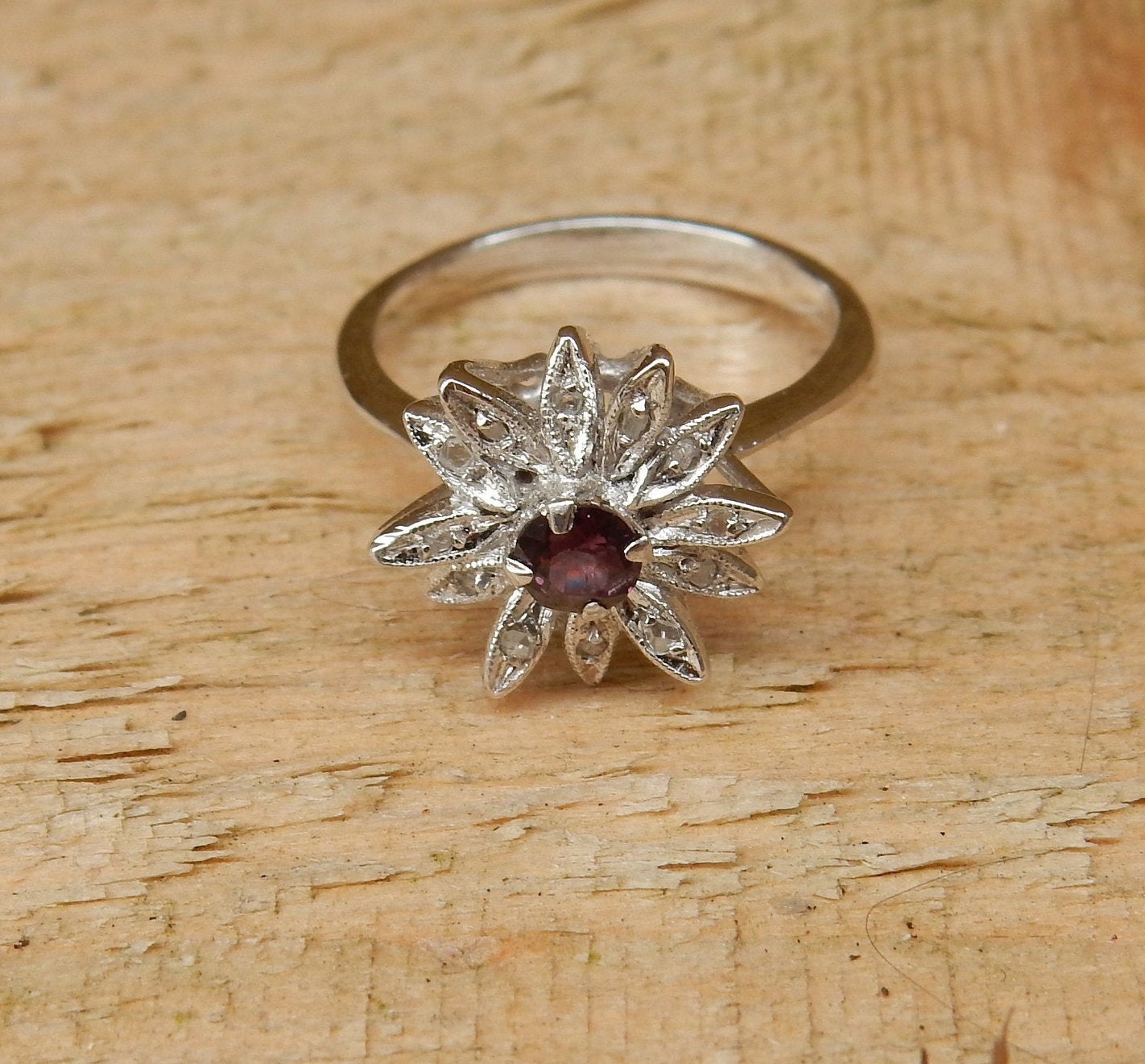 14ct / 14k White Gold Ruby and Rose Diamond Flower Ring - Etsy UK