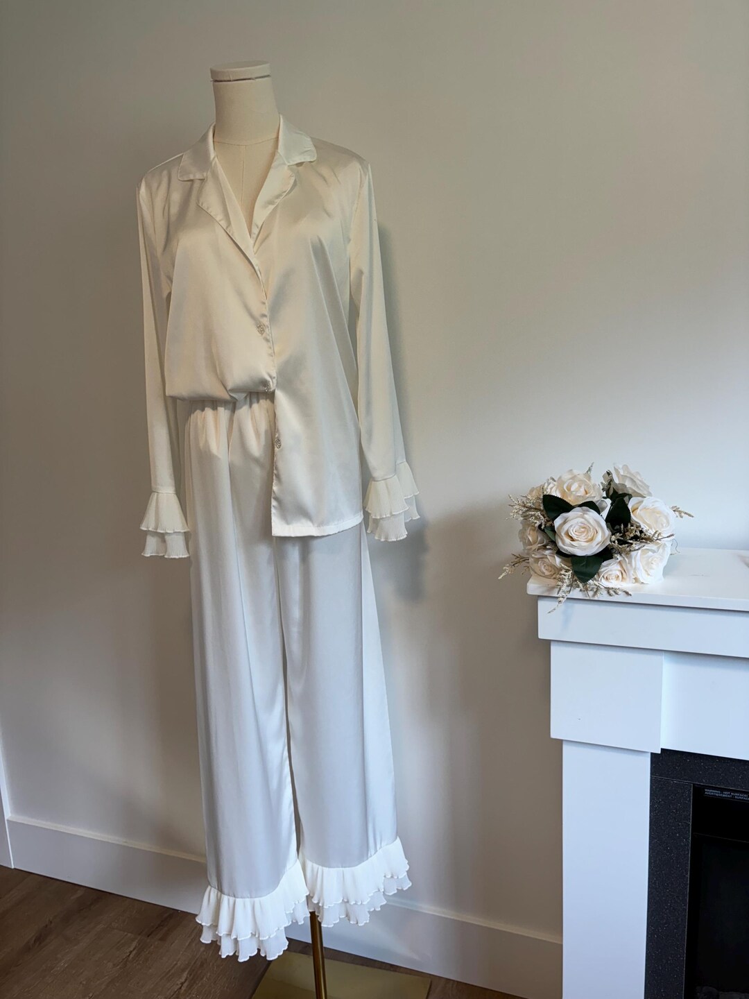 RUFFLE BRIDESMAID PAJAMAS | White Satin | Ruffle | Pajamas | Bridesmaid ...