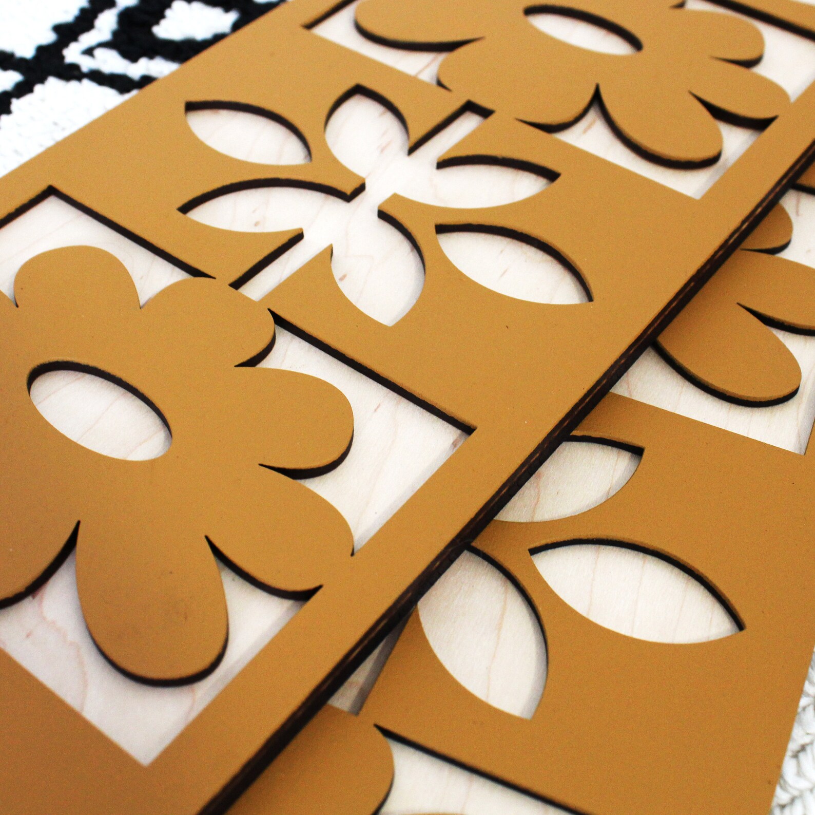 Checkered Daisy Panels Daisy Flower Wall Hanging set of 2 - Etsy