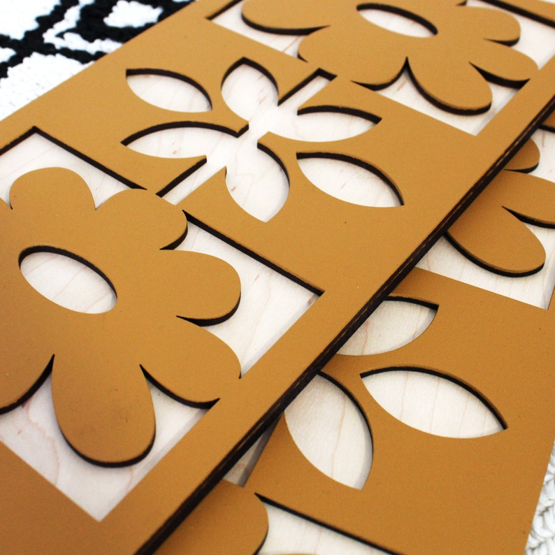 Checkered Daisy Panels | Daisy Flower Wall Hanging (set of 2) - Etsy