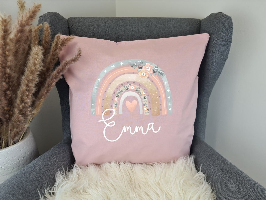 Kissen Mädchen Regenbogen personalisiert als Geschenk - Etsy.de