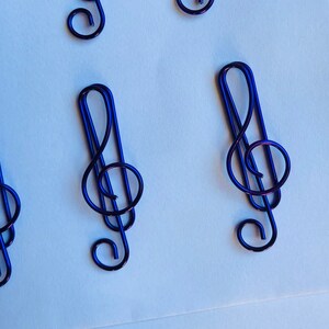 Set of 10 Quality Music Musical Treble Clef Coloured Metal Paper Clips ...