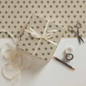 Festive Floral Wrapping Paper | Small Red Flowers & Green Leaves ...