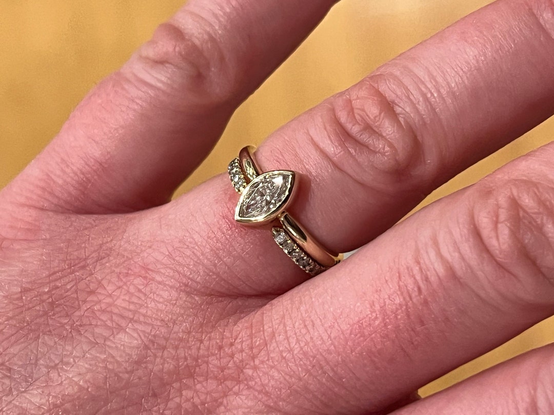 0.77ct E/F - VVS Marquise Diamond Ring / 10K Solid Gold Solitaire ...