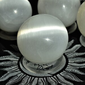 Selenite Sphere Crystal Ball | Selenite Crystal Energy Sphere ...